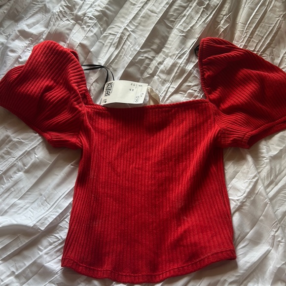 H&M | Tops | Hm Red Top | Poshmark